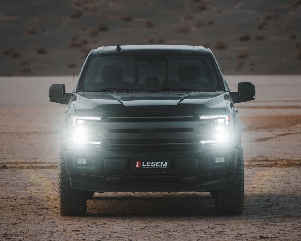 Projector vs Reflector Headlights: Which is Better for Night Driving ...